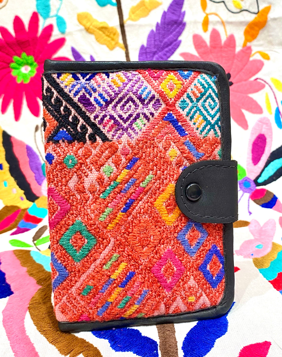 Guatemalan Passport Wallet – Colores Mexicanos: Chicago's Mexican Gift Shop